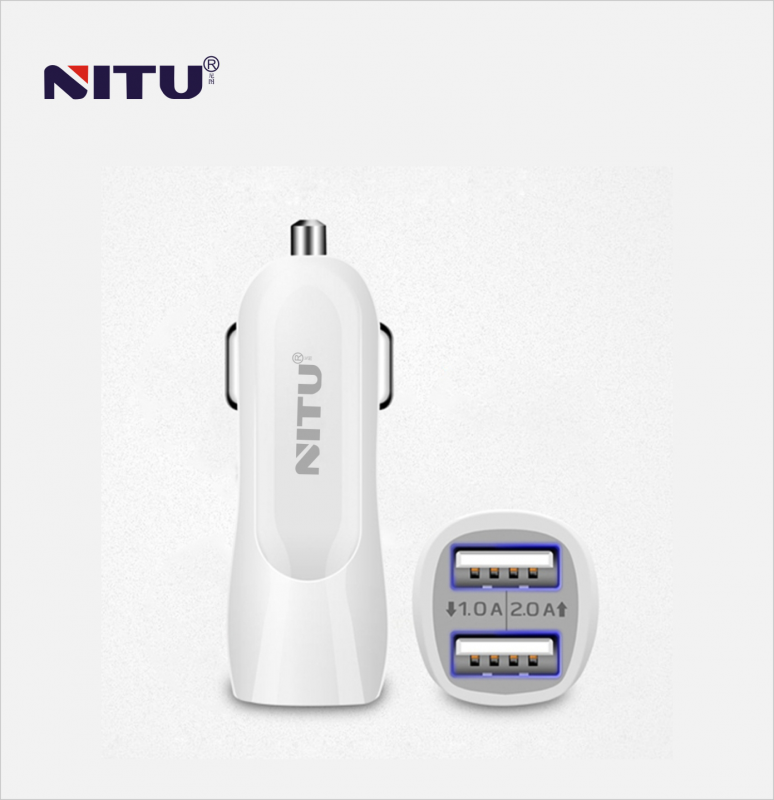 Auto punjac Nitu NT-CC12 USB 5V 2A sa iPhone lightning kablom beli - Mob-Shop